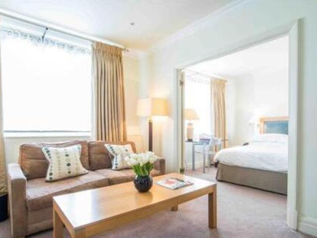 1 Bedroom Flat For Rent In Basil Street, London