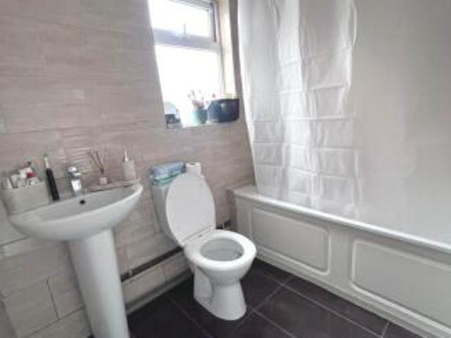 1 bedroom flat for rent in Baylis Road, Slough, SL1