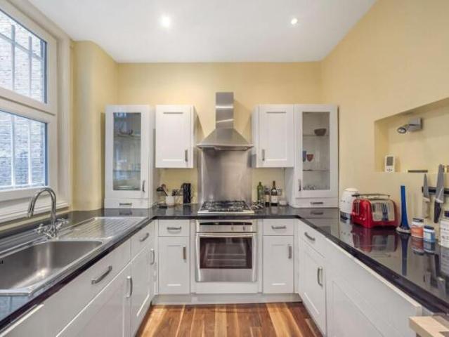 2 bedroom flat for rent in Beaufort Mansions, Chelsea, London, SW3