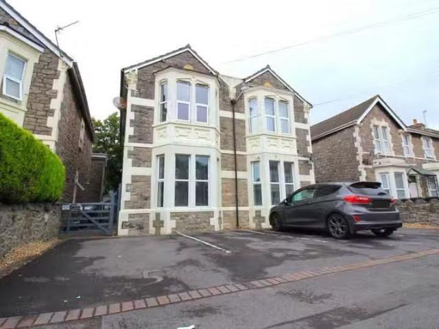 1 bedroom flat for rent in Beaufort Road, Weston super Mare, B.