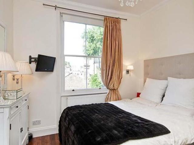 1 bedroom flat for rent in Beaufort Street, London SW3