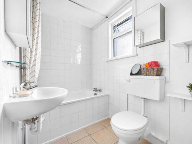 1 bedroom flat for rent in Beaconsfield Road, South Tottenham, N17, N15