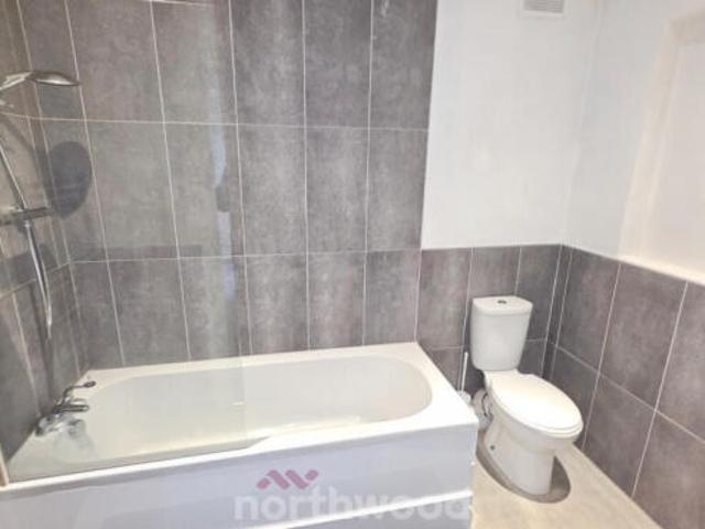 1 bedroom flat for rent in Beckett Road, Wheatley, Doncaster, DN2