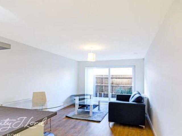 1 Bedroom Flat For Rent In Bede Square