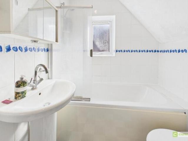 1 bedroom flat for rent in Bedford Grove, Eastbourne, BN21