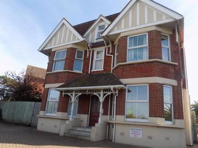 1 bedroom flat for rent in Bedfordwell Road EASTBOURNE BN21