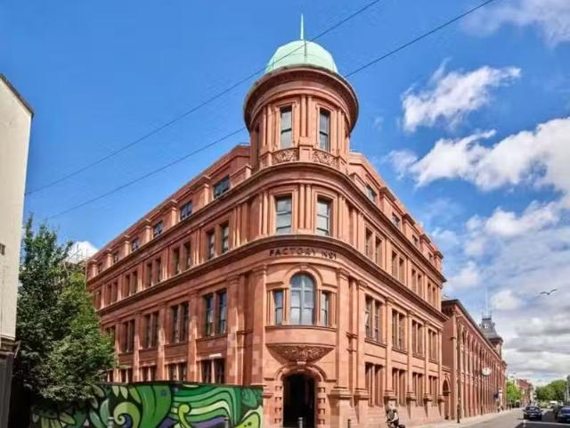 1 bedroom flat for rent in Bedminster, Regent House, BS3 1FT.