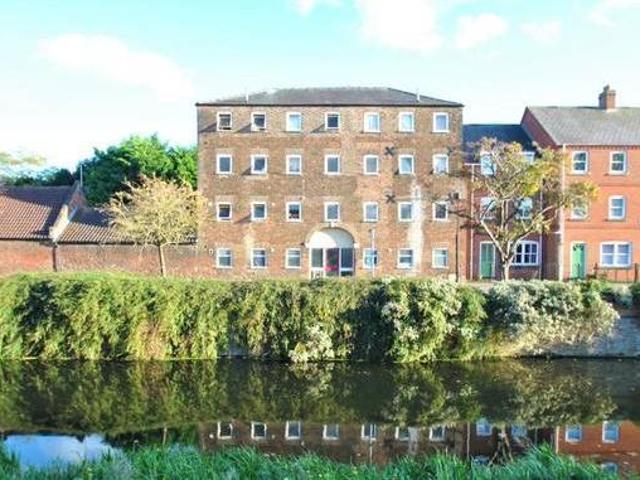 1 bedroom flat for rent in Beechfield House Spalding PE11