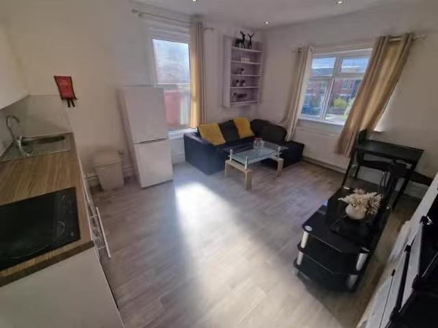 1 bedroom flat for rent in Belvedere Road, Winton, Bournemouth.
