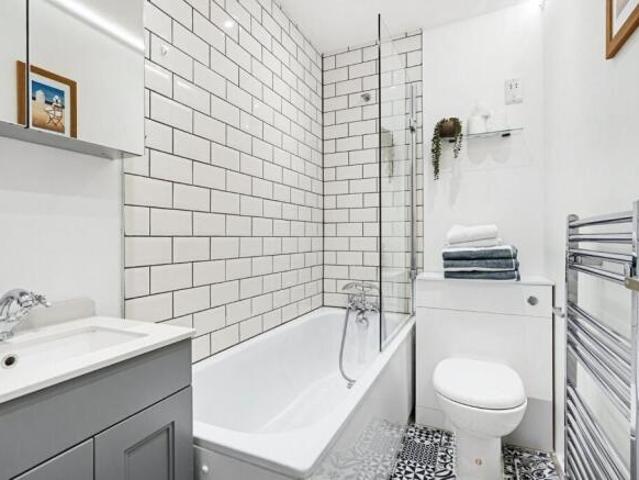 1 bedroom flat for rent in Belgrave Road, Pimlico, SW1V