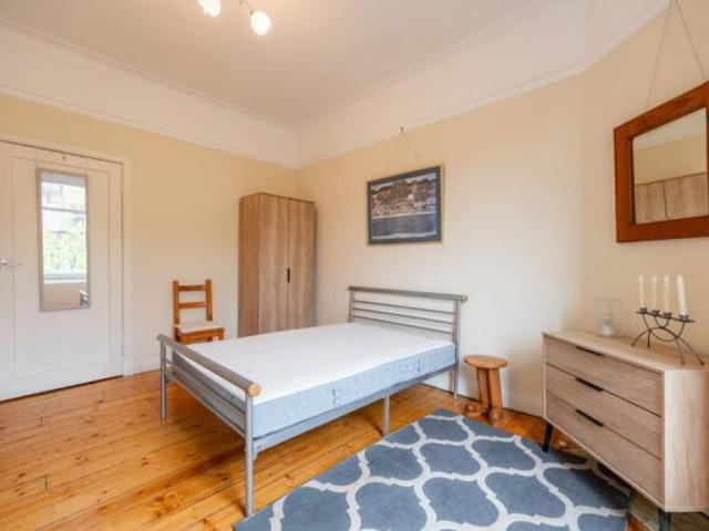 1 bedroom flat for rent in Bellwood Street, Flat 1 2, Shawlands, Glasgow, G41