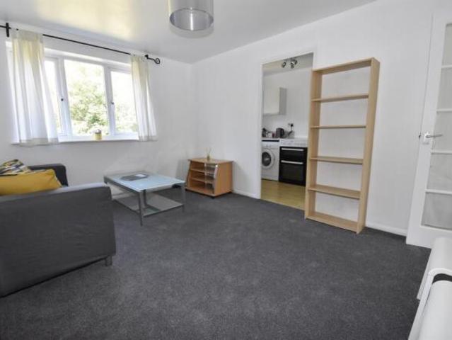 1 bedroom flat for rent in Bernard Ashely Drive, SE7