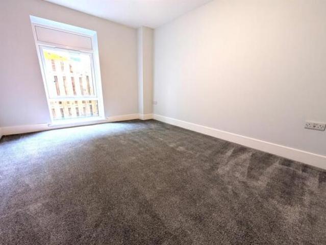 1 bedroom flat for rent in Bernard Street, Southampton, SO14