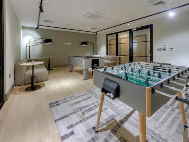 1 bedroom flat for rent in Beverley Way, London, SW20