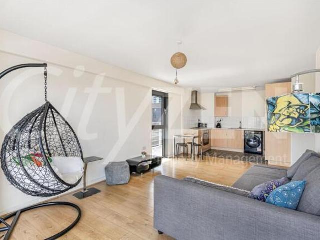 1 bedroom flat for rent in Biggerstaff Road, London, E15