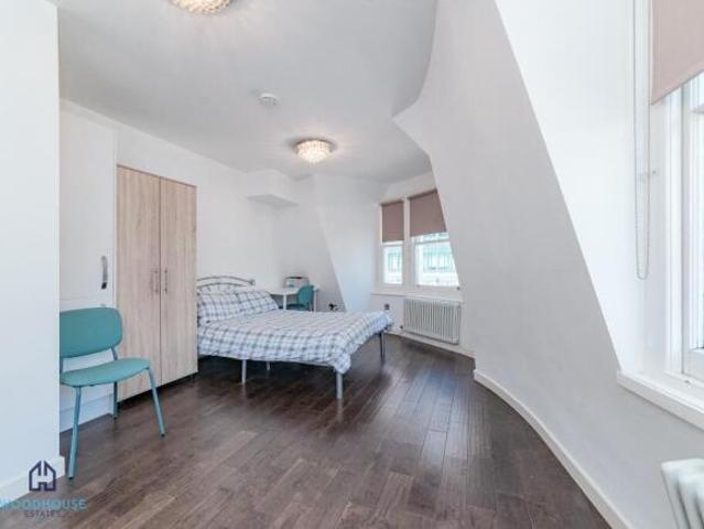 1 bedroom flat for rent in Bishopsgate, London, EC2M
