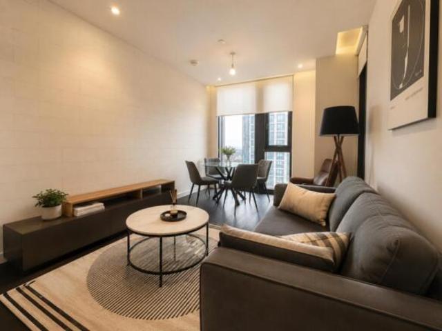 1 bedroom flat for rent in Bondway London SW8