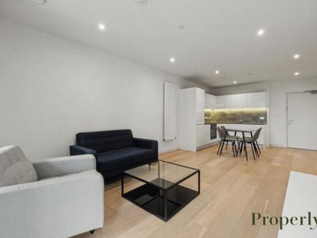 1 bedroom flat for rent in Bonnet Street, London, E16