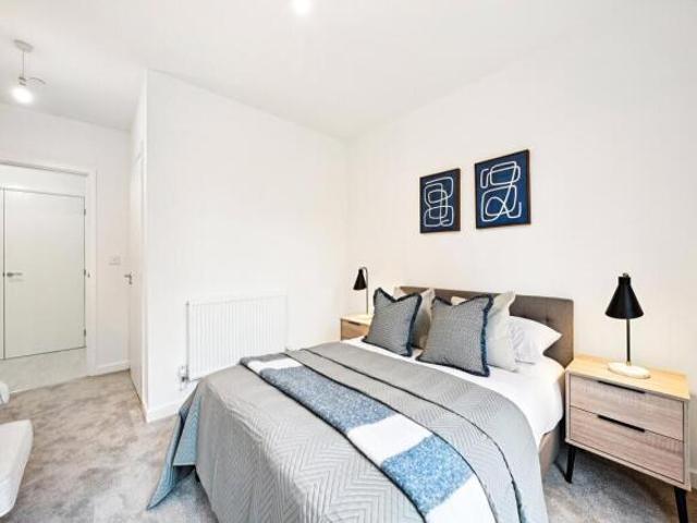 1 bedroom flat for rent in Border Rd SE26