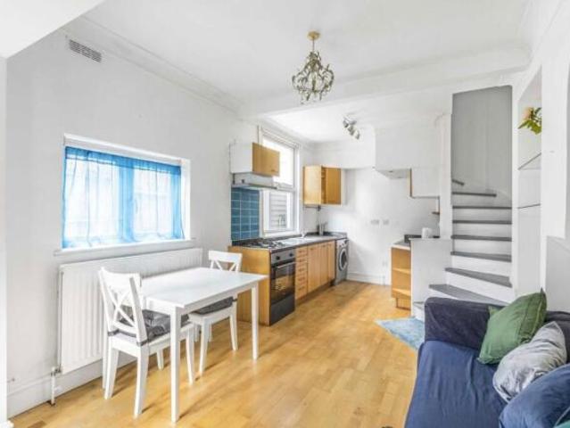 1 bedroom flat for rent in Boston Manor Road, Brentford, TW8