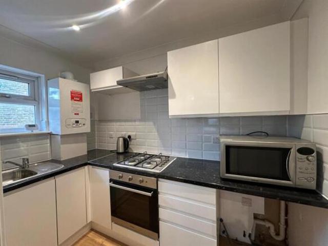 1 bedroom flat for rent in Boston Manor Road, Brentford, TW8