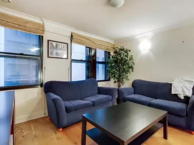 1 bedroom flat for rent in Botolph Alley, City, London, EC3R