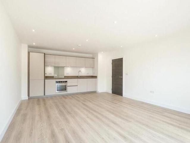 1 bedroom flat for rent in London Road, Sevenoaks, TN13