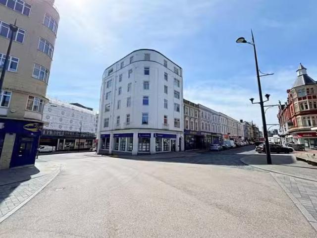 1 bedroom flat for rent in Bournemouth, BH1