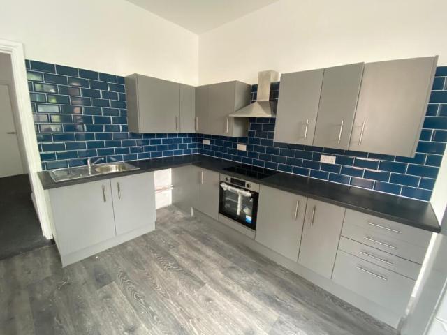 1 bedroom flat for rent in Blaenclydach Street, Grangetown, Cardiff, CF11