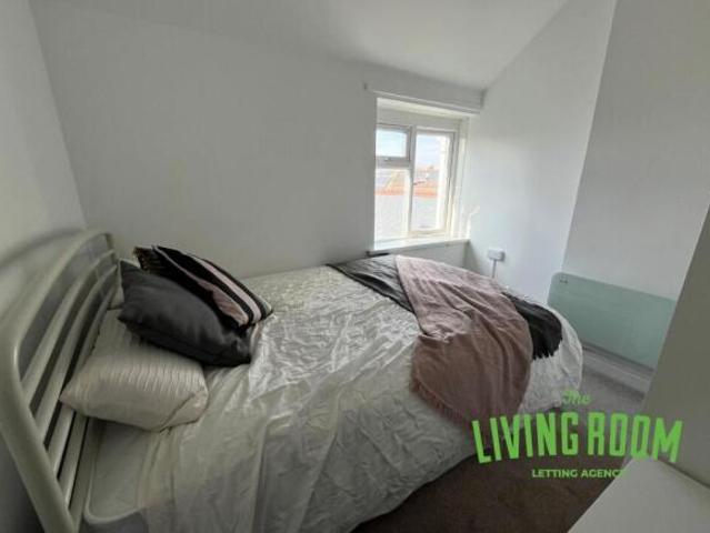 1 bedroom flat for rent in Blaenclydach Street, Riverside, Cardiff, CF11