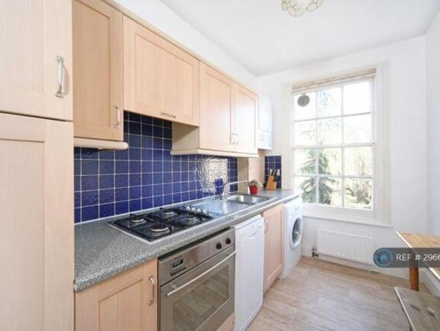 1 bedroom flat for rent in Blandford Road, London, W4