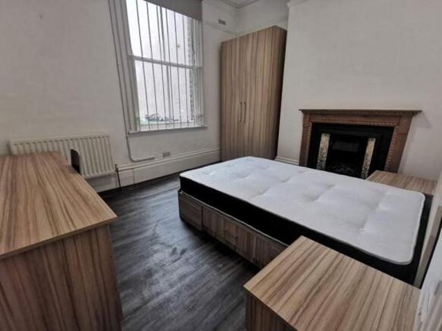 1 bedroom flat for rent in Blenheim Terrace, University, Leeds LS2 9HD, LS2