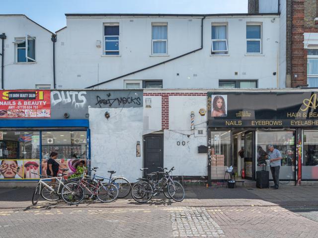 1 Bedroom Flat for Rent in Blenheim Grove | Foxtons