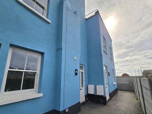 1 Bedroom Flat For Rent In Blue Town