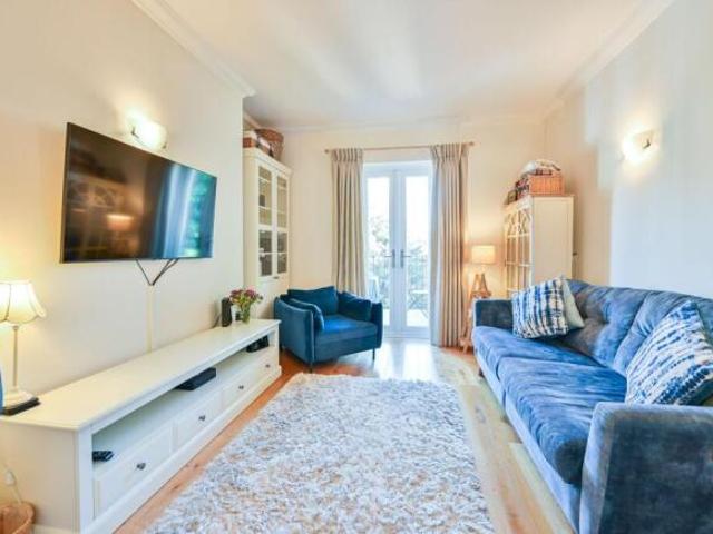 1 bedroom flat for rent in Browning Street, Elephant and Castle, London, SE17
