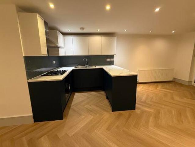 1 bedroom flat for rent in Brownlow Road, London, N3