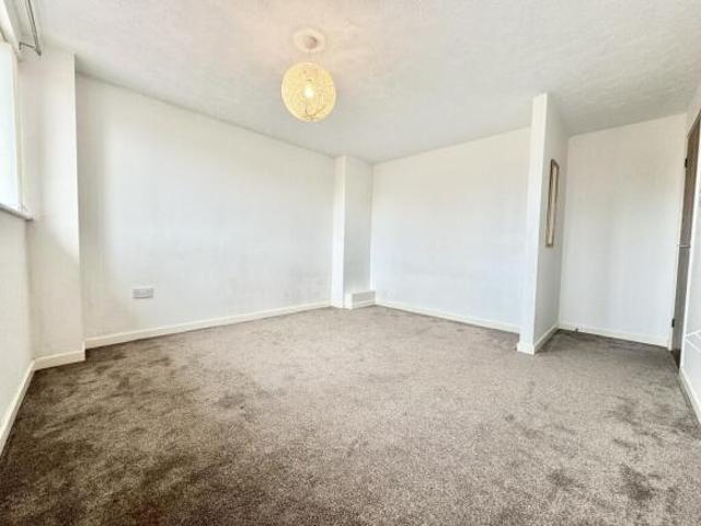1 bedroom flat for rent in Broad Street, Ramsgate, Kent, CT11