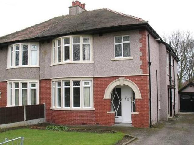 1 bedroom flat for rent in Broadway Morecambe LA4