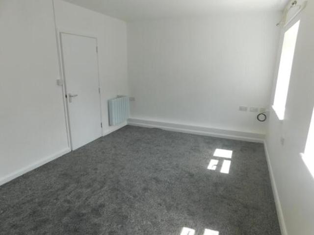 1 bedroom flat for rent in Broadway, Sheerness, ME12