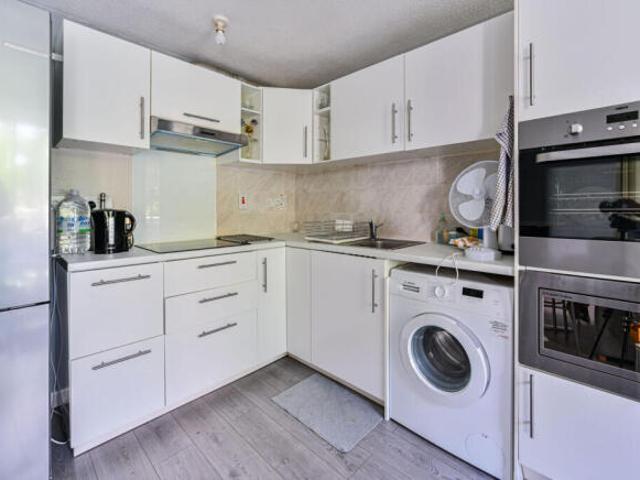 1 bedroom flat for rent in Broadwood Terrace W8, High Street Kensington, London, W8