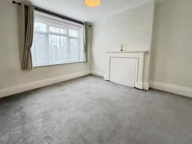 1 bedroom flat for rent in Bromley Hill Bromley BR1