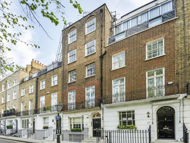 1 bedroom flat for rent in Brompton Square Knightsbridge SW3