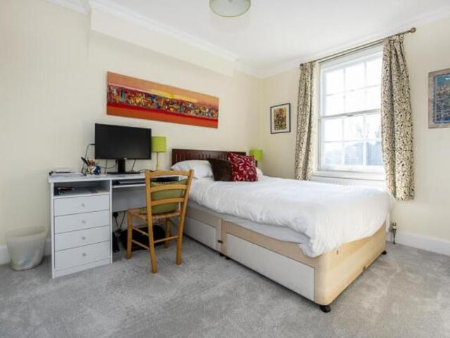 1 bedroom flat for rent in Bromyard Avenue London W3