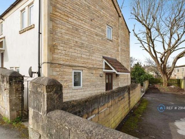 1 bedroom flat for rent in Brook Road, Bath, BA2