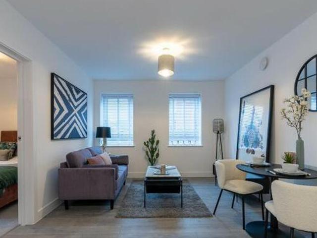 1 Bedroom Flat For Rent In Brentwood, Essex