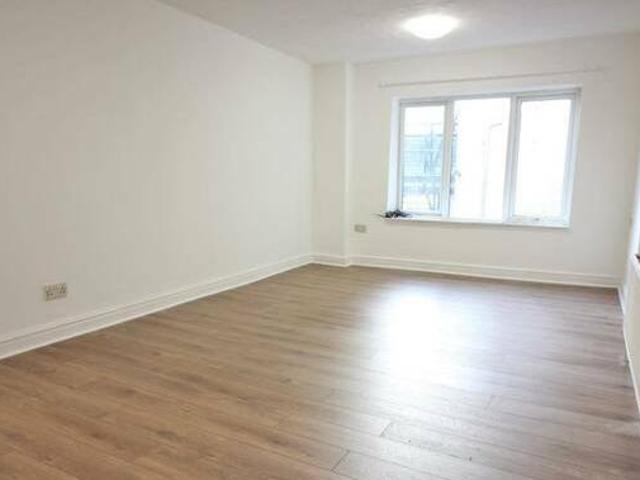 1 bedroom flat for rent in Bridge Street Southport PR8