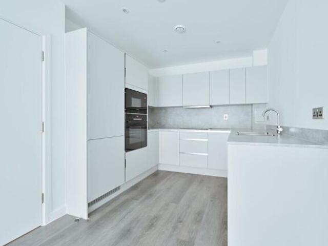 1 bedroom flat for rent in Bridlington Road, Bushey, South Oxhey, WD19