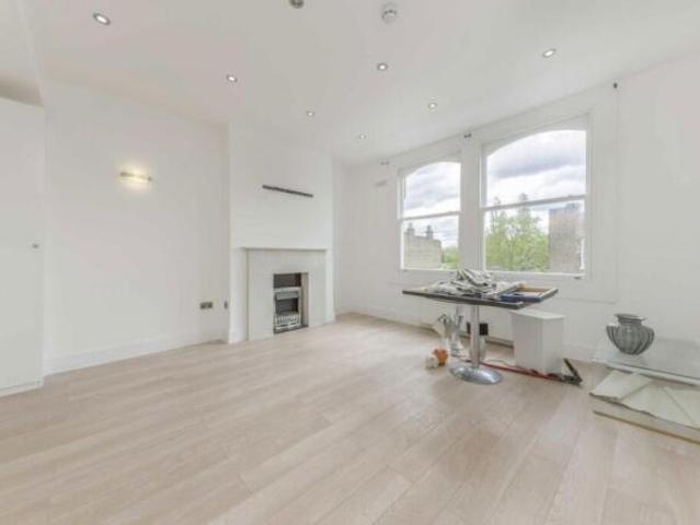 1 bedroom flat for rent in Bridport Terrace, South Lambeth, SW8