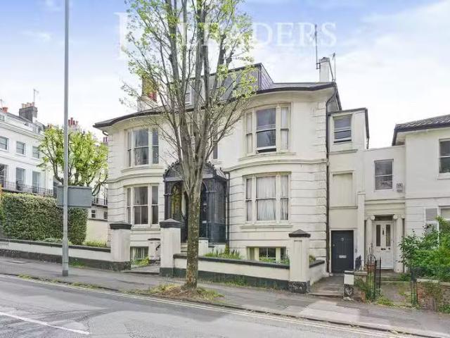 1 bedroom flat for rent in Brighton, BN1