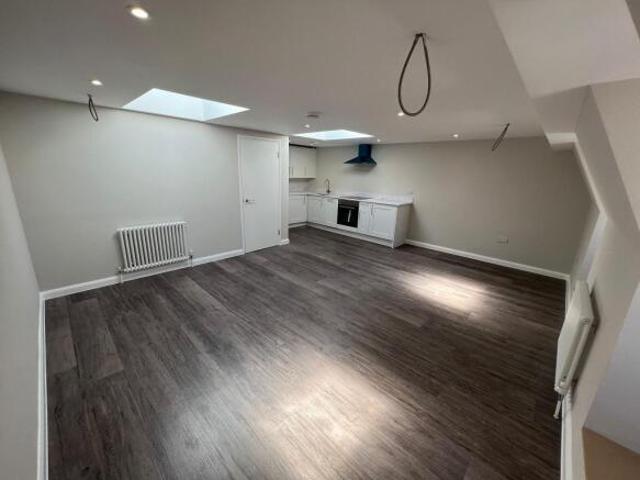 1 bedroom flat for rent in Brighton Square, Brighton, East Sussex, BN1 1HD, BN1